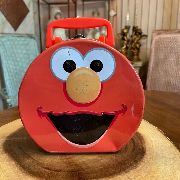 Sesame Street | Other | Vintage Elmo Metal Lunch Box | Poshmark